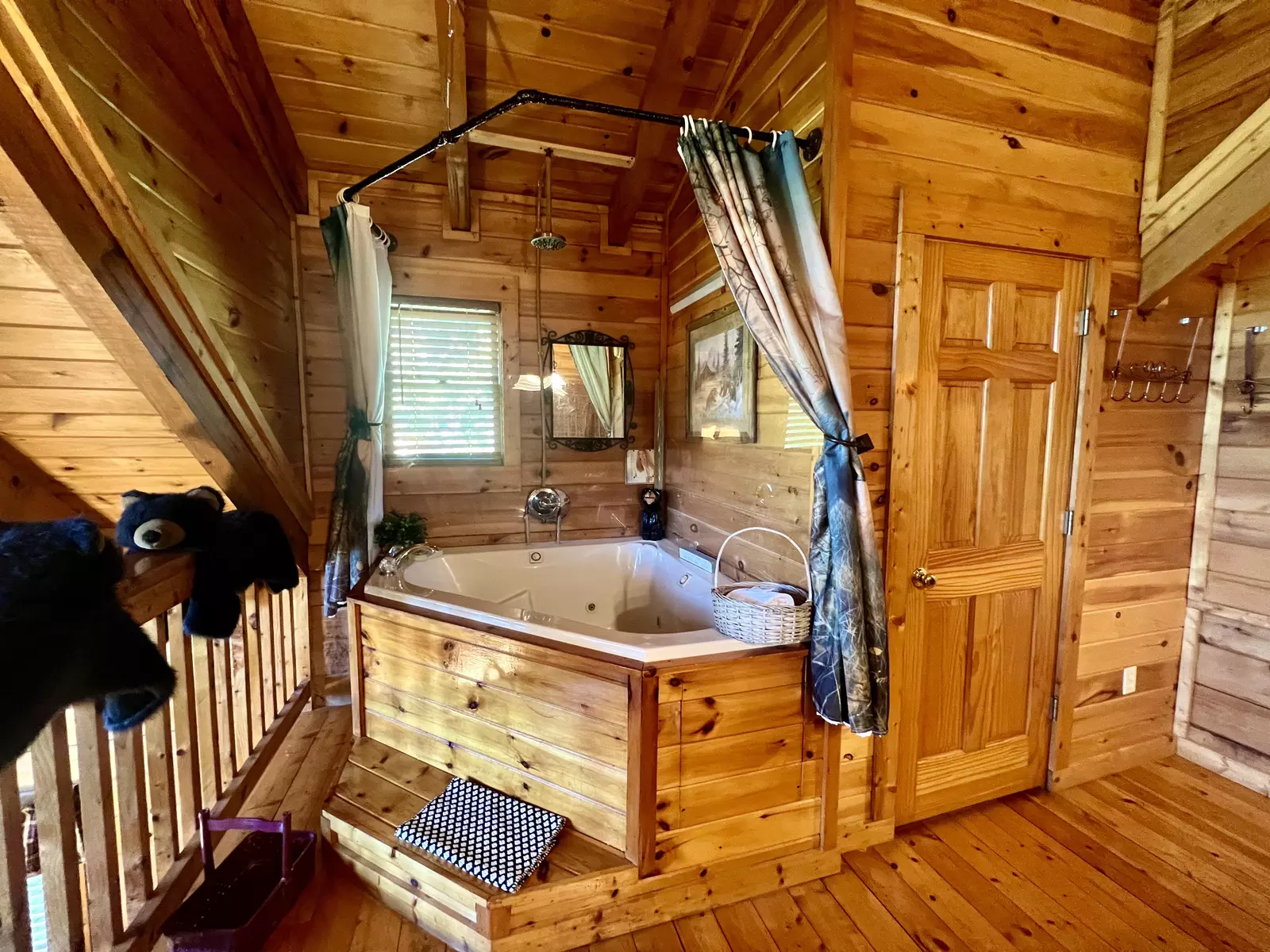 BEAR HEAVEN
